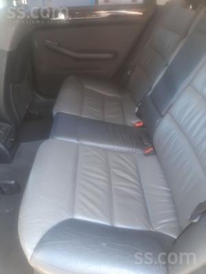 Pelēks Audi A6 2004 Madona, ar dzinēja tilpumu 2.50 L un nobraukumu 290 tūkst. km par 1450 €, foto 5 vietnē AUTOMOTO.COM.LV