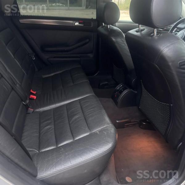 Grey Audi A6 2004 in Daugavpils, with an engine capacity of 2.50 L and mileage of 333 thousand km for 1300 €, photo 7 on AUTOMOTO.COM.LV