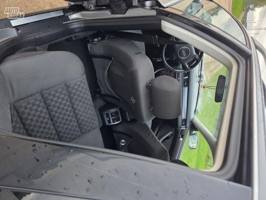 Pelēks Audi A6 2004 Mažeikiai, ar dzinēja tilpumu 2.50 L un nobraukumu 363 tūkst. km par 1550 €, foto 4 vietnē AUTOMOTO.COM.LV