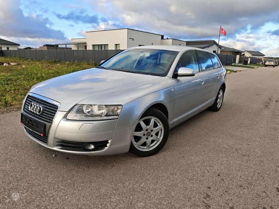 Pelēks Audi A6 2005 Viļņa, ar dzinēja tilpumu 2.39 L un nobraukumu 249 tūkst. km par 3350 €, foto 1 vietnē AUTOMOTO.COM.LV