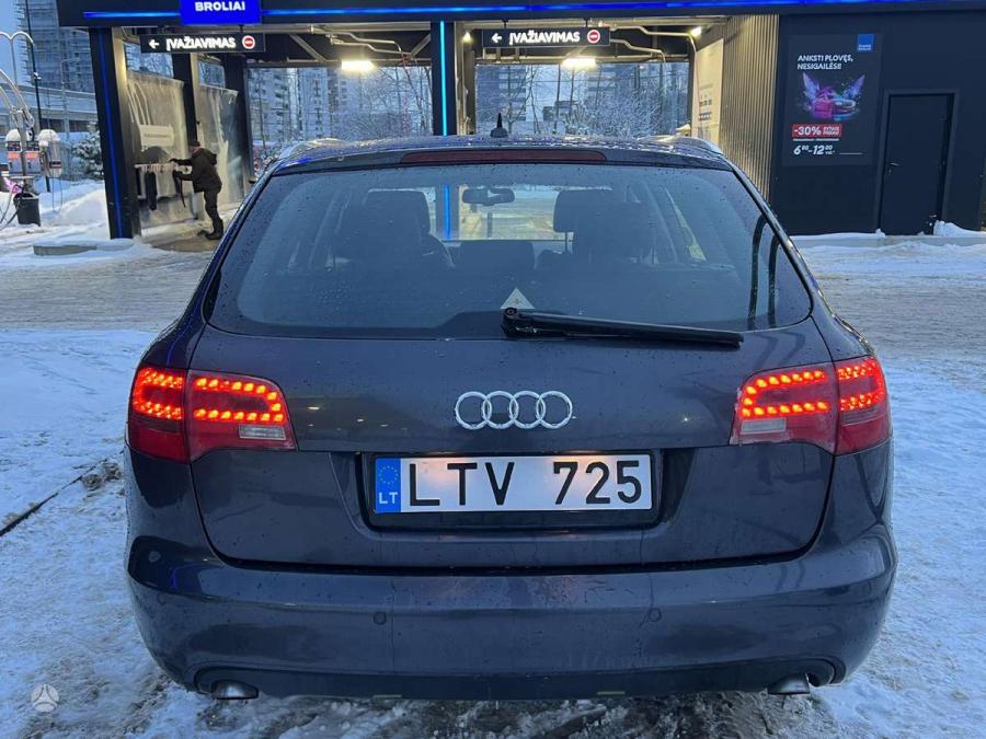 Grey Audi A6 2005 in Vilnius, with an engine capacity of 2.97 L and mileage of 300 thousand km for 2750 €, photo 4 on AUTOMOTO.COM.LV