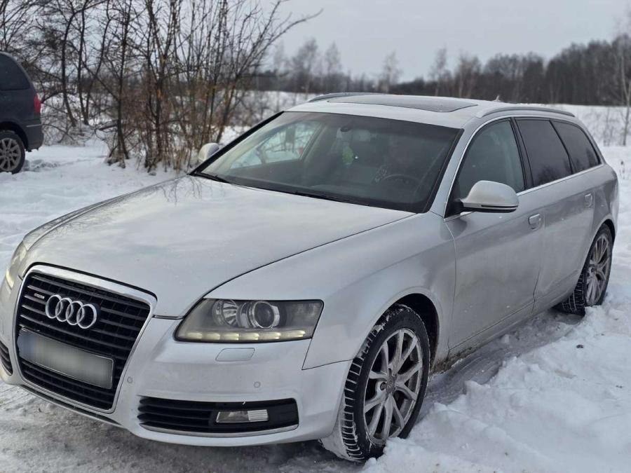 Grey Audi A6 2005 in Vilnius, with an engine capacity of 3.00 L and mileage of 335 thousand km for 3950 €, photo 8 on AUTOMOTO.COM.LV
