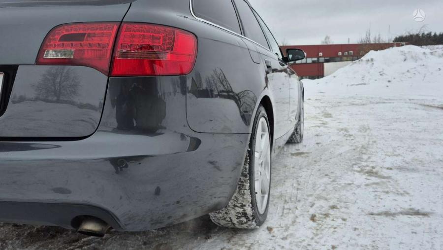 Grey Audi A6 2005 in Utena, with an engine capacity of 2.97 L and mileage of 294 thousand km for 3690 €, photo 14 on AUTOMOTO.COM.LV