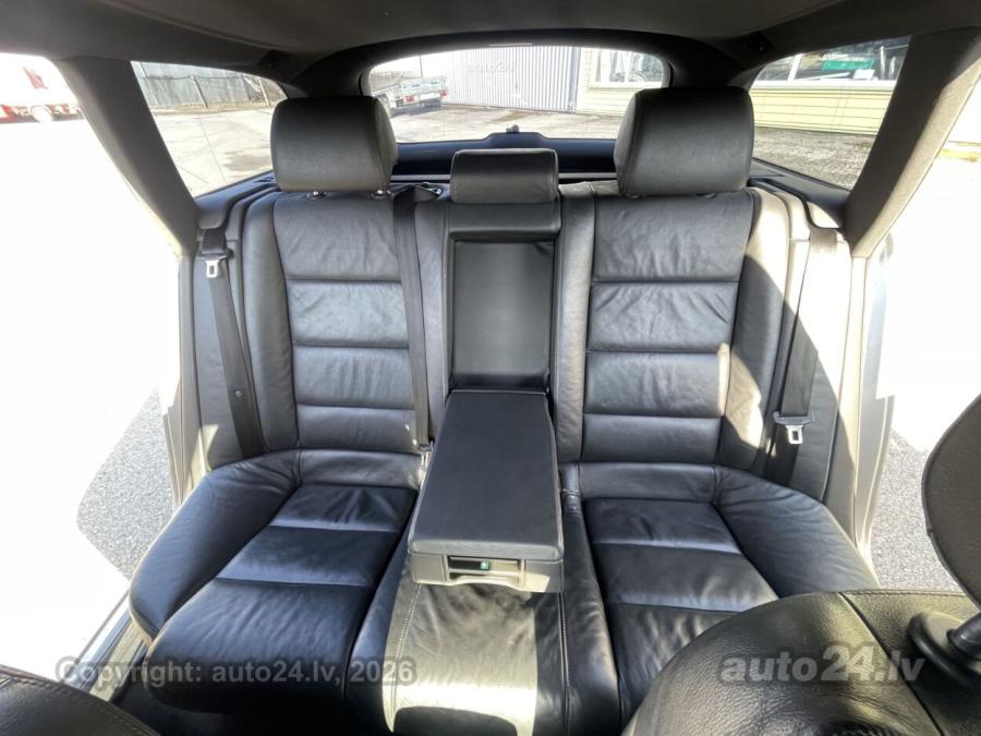 Grey Audi A6 2005 in Tartu, with an engine capacity of 3.00 L and mileage of 361 thousand km for 2999 €, photo 10 on AUTOMOTO.COM.LV