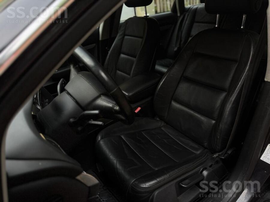 Grey Audi A6 2005 in Cesis, with an engine capacity of 3.00 L and mileage of 238 thousand km for 2990 €, photo 10 on AUTOMOTO.COM.LV
