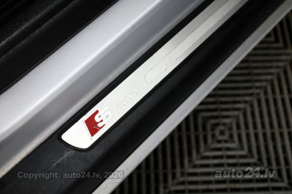 Pelēks Audi A6 2005 Tallina, ar dzinēja tilpumu 3.00 L un nobraukumu 394 tūkst. km par 2499 €, foto 10 vietnē AUTOMOTO.COM.LV