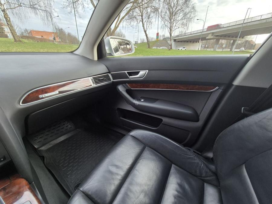 Pelēks Audi A6 2005 Klaipėda, ar dzinēja tilpumu 2.70 L un nobraukumu 360 tūkst. km par 1700 €, foto 26 vietnē AUTOMOTO.COM.LV