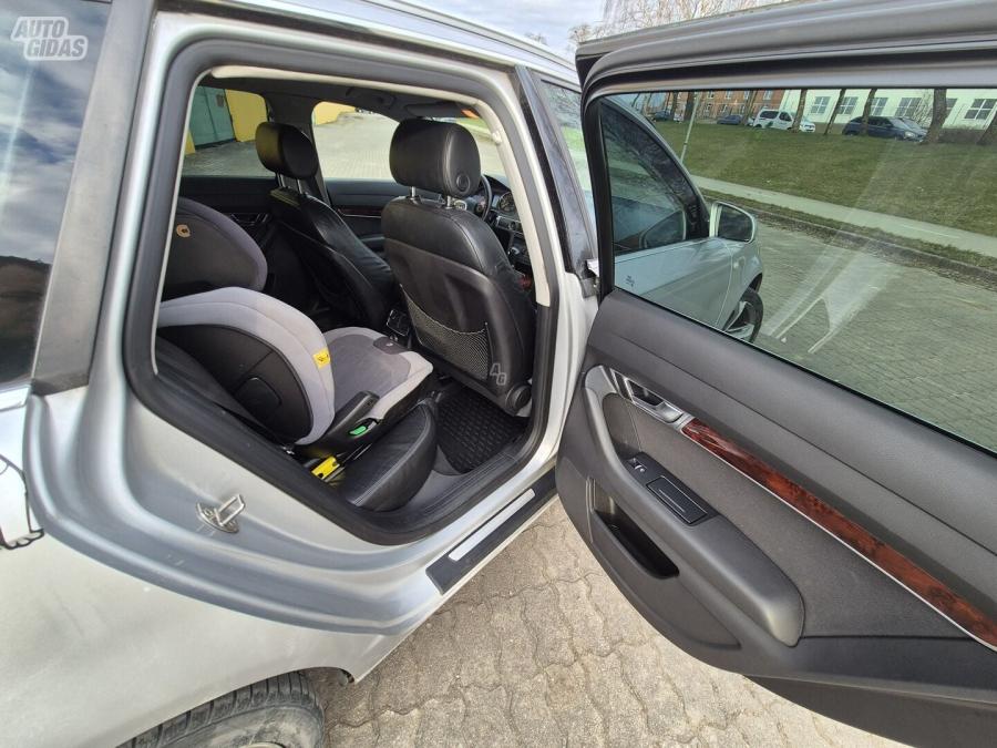 Pelēks Audi A6 2005 Klaipėda, ar dzinēja tilpumu 2.70 L un nobraukumu 360 tūkst. km par 1700 €, foto 32 vietnē AUTOMOTO.COM.LV