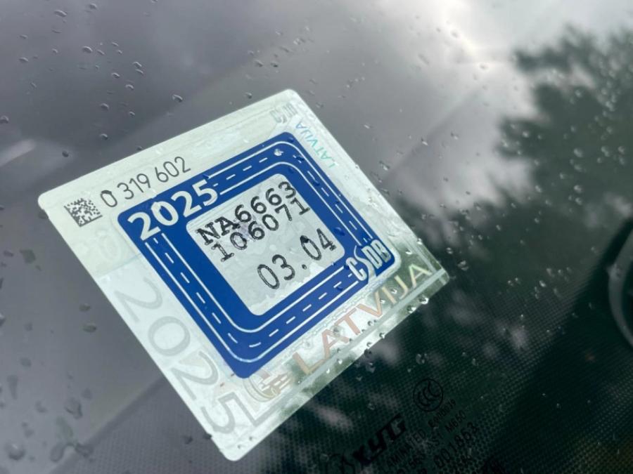 Серый Ауди А6 2005 в Рига, объемом двигателя 3.00 л и пробегом 0 тыс. км за 4200 €, фото 13 на AUTOMOTO.COM.LV