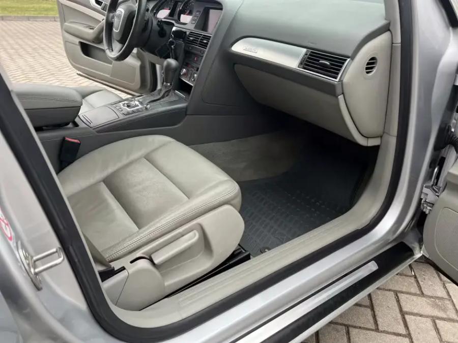 Pelēks Audi A6 2005 Jēkabpils, ar dzinēja tilpumu 3.00 L un nobraukumu 216 tūkst. km par 3890 €, foto 15 vietnē AUTOMOTO.COM.LV