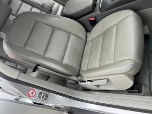 Pelēks Audi A6 2005 Jēkabpils, ar dzinēja tilpumu 3.00 L un nobraukumu 216 tūkst. km par 3890 €, foto 17 vietnē AUTOMOTO.COM.LV