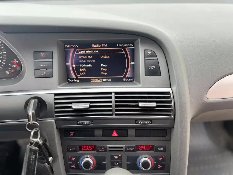 Pelēks Audi A6 2005 Jēkabpils, ar dzinēja tilpumu 3.00 L un nobraukumu 216 tūkst. km par 3890 €, foto 27 vietnē AUTOMOTO.COM.LV