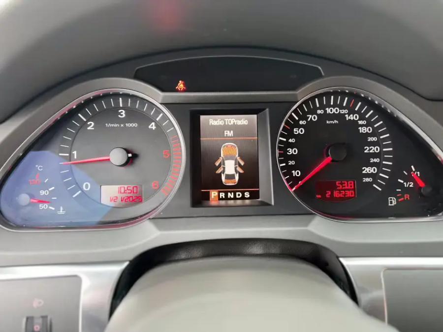 Pelēks Audi A6 2005 Jēkabpils, ar dzinēja tilpumu 3.00 L un nobraukumu 216 tūkst. km par 3890 €, foto 29 vietnē AUTOMOTO.COM.LV