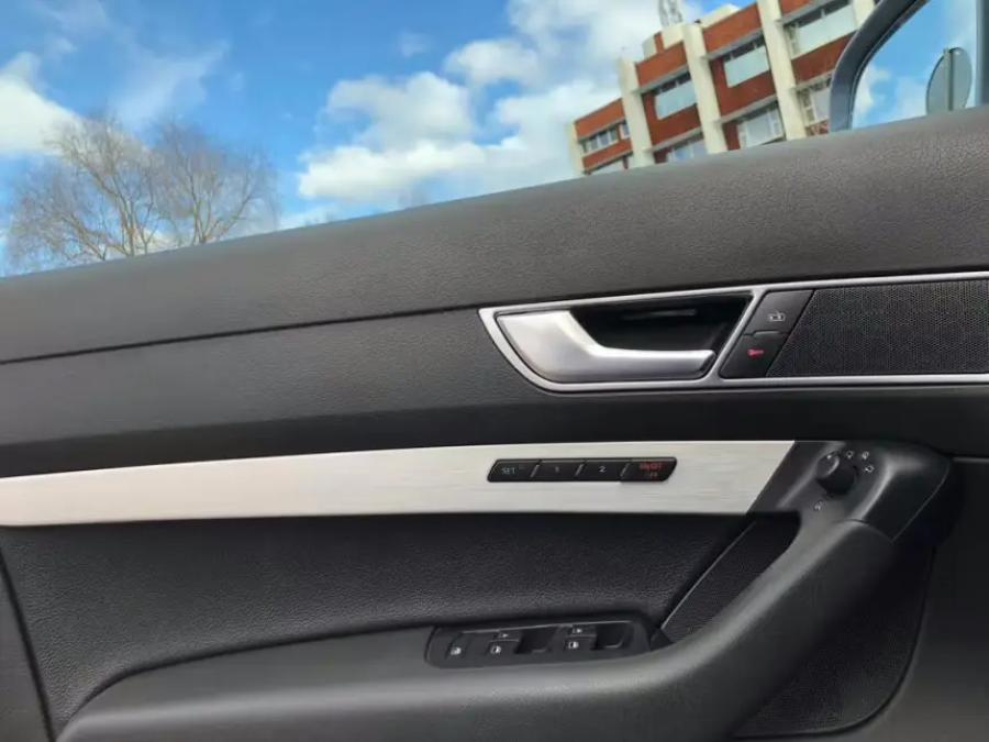 Grey Audi A6 2005 in Riga, with an engine capacity of 3.00 L and mileage of 337 thousand km for 4290 €, photo 14 on AUTOMOTO.COM.LV