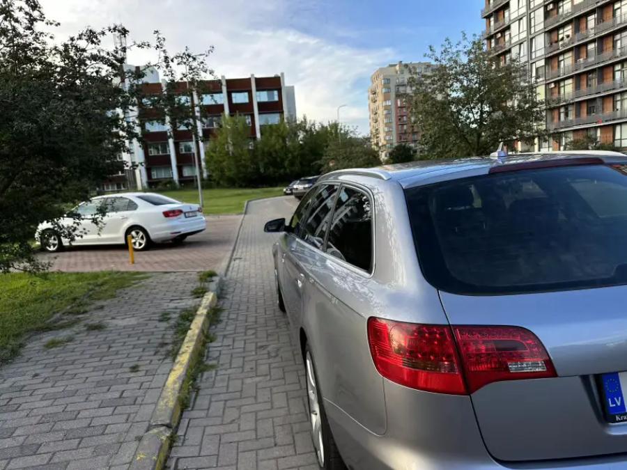 Grey Audi A6 2005 in Riga, with an engine capacity of 3.00 L and mileage of 290 thousand km for 3390 €, photo 7 on AUTOMOTO.COM.LV