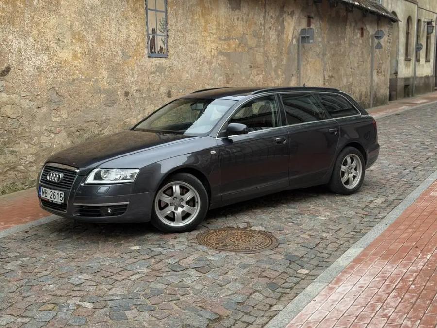 Grey Audi A6 2005 in Cesis, with an engine capacity of 3.00 L and mileage of 238 thousand km for 2990 €, photo 3 on AUTOMOTO.COM.LV