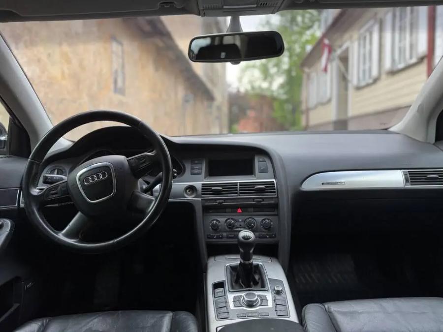 Grey Audi A6 2005 in Cesis, with an engine capacity of 3.00 L and mileage of 238 thousand km for 2990 €, photo 14 on AUTOMOTO.COM.LV