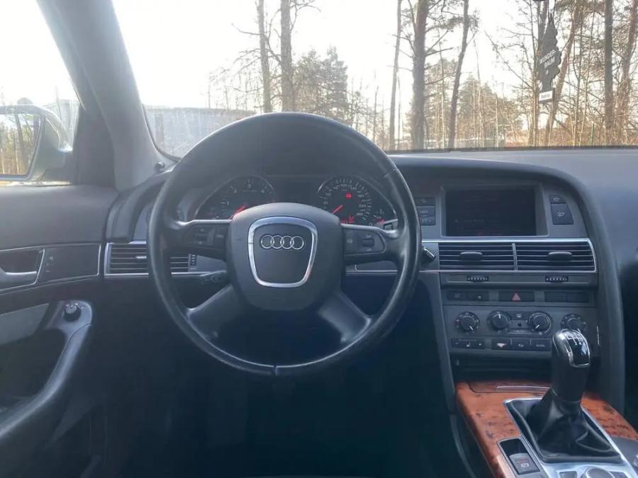 Grey Audi A6 2005 in Riga, with an engine capacity of 2.00 L and mileage of 316 thousand km for 3399 €, photo 8 on AUTOMOTO.COM.LV