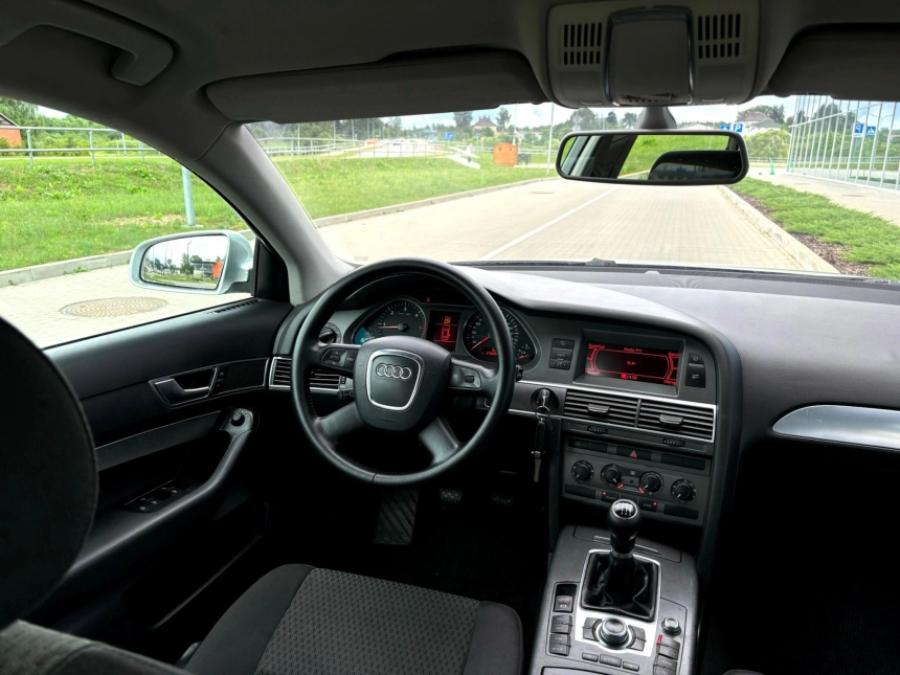 Grey Audi A6 2005 in Riga, with an engine capacity of 2.70 L and mileage of 277 thousand km for 3490 €, photo 5 on AUTOMOTO.COM.LV