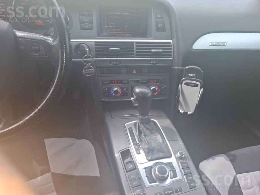 Pelēks Audi A6 2005 Tukums, ar dzinēja tilpumu 3.00 L un nobraukumu 277 tūkst. km par 2800 €, foto 9 vietnē AUTOMOTO.COM.LV
