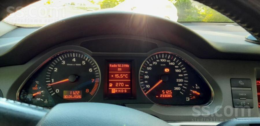 Grey Audi A6 2005 in Riga, with an engine capacity of 2.40 L and mileage of 233 thousand km for 4000 €, photo 5 on AUTOMOTO.COM.LV