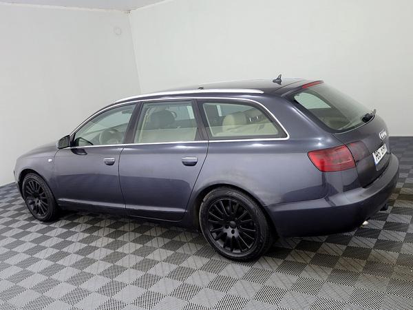 Pelēks Audi A6 2005 Tallina, ar dzinēja tilpumu 3.00 L un nobraukumu 357 tūkst. km par 1799 €, foto 4 vietnē AUTOMOTO.COM.LV