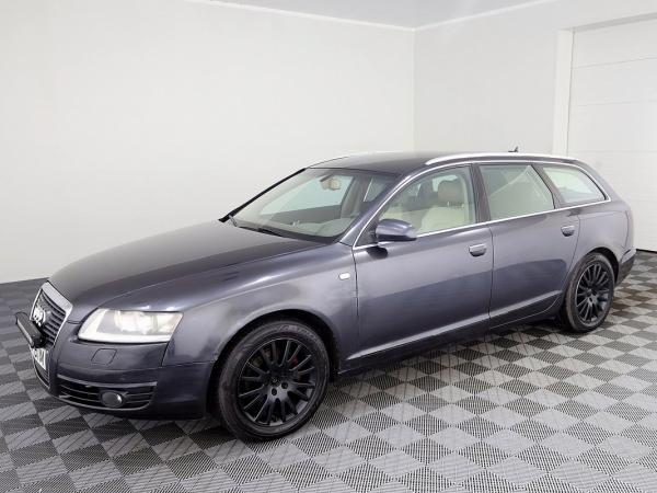 Pelēks Audi A6 2005 Tallina, ar dzinēja tilpumu 3.00 L un nobraukumu 357 tūkst. km par 1799 €, foto 10 vietnē AUTOMOTO.COM.LV