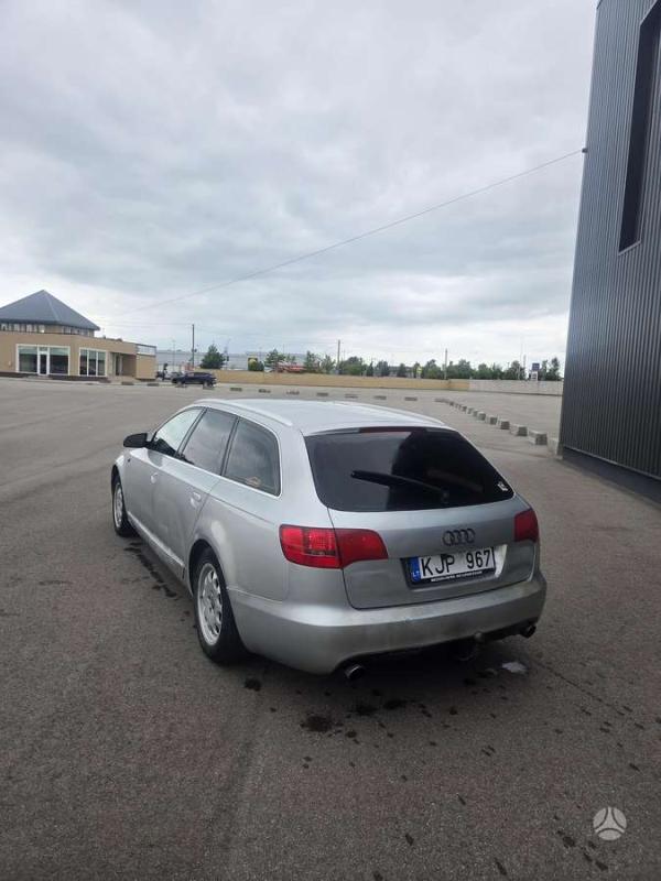 Pelēks Audi A6 2005 Mažeikiai, ar dzinēja tilpumu 2.40 L un nobraukumu 400 tūkst. km par 800 €, foto 4 vietnē AUTOMOTO.COM.LV