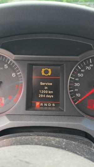 Pelēks Audi A6 2005 Tallina, ar dzinēja tilpumu 0.00 L un nobraukumu 318 tūkst. km par 2500 €, foto 20 vietnē AUTOMOTO.COM.LV