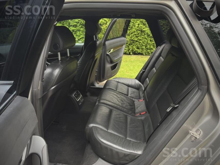 Grey Audi A6 2005 in Riga, with an engine capacity of 3.00 L and mileage of 314 thousand km for 2990 €, photo 14 on AUTOMOTO.COM.LV