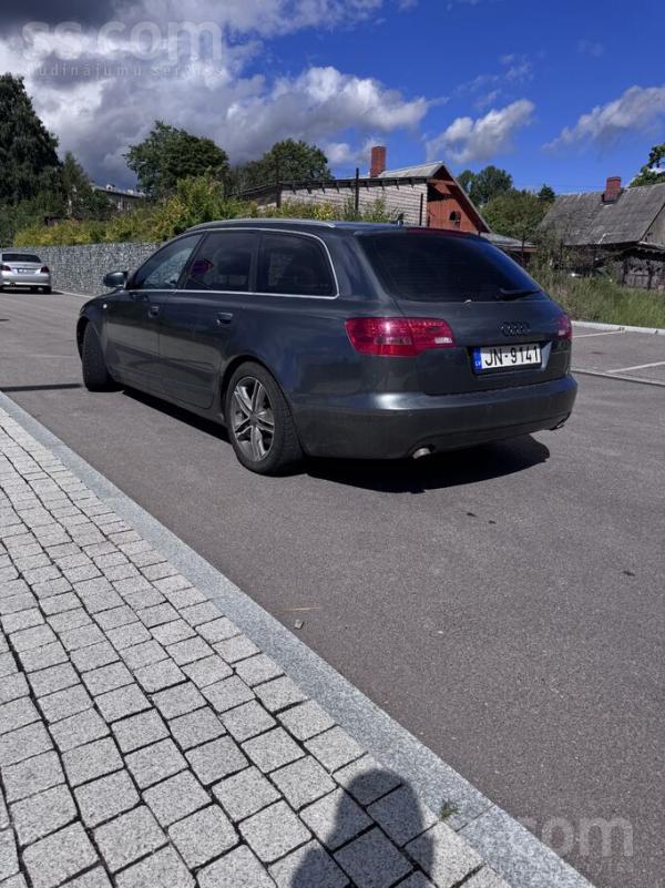 Pelēks Audi A6 2005 Rēzekne, ar dzinēja tilpumu 3.00 L un nobraukumu 423 tūkst. km par 2750 €, foto 3 vietnē AUTOMOTO.COM.LV
