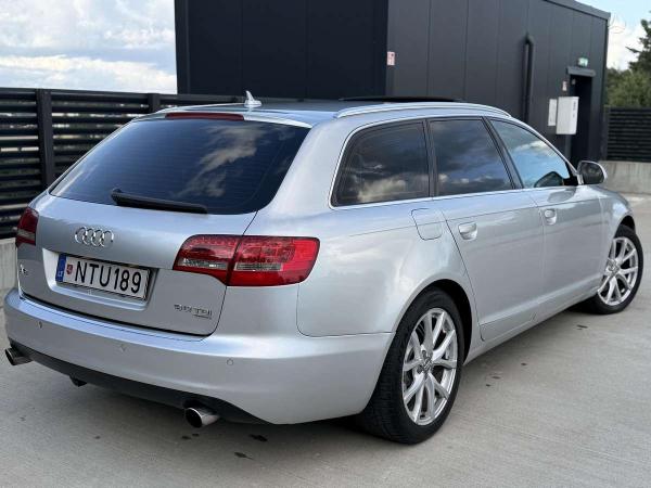 Ауди А6 2005 в Вильнюс на AUTOMOTO.COM.LV Серый Ауди А6 2005 в Вильнюс, объемом двигателя 3.00 л и пробегом 345 тыс. км за 3400 €, фото 4 на AUTOMOTO.COM.LV
