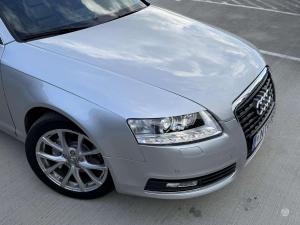 Pelēks Audi A6 2005 Viļņa, ar dzinēja tilpumu 3.00 L un nobraukumu 345 tūkst. km par 3400 €, foto 7 vietnē AUTOMOTO.COM.LV