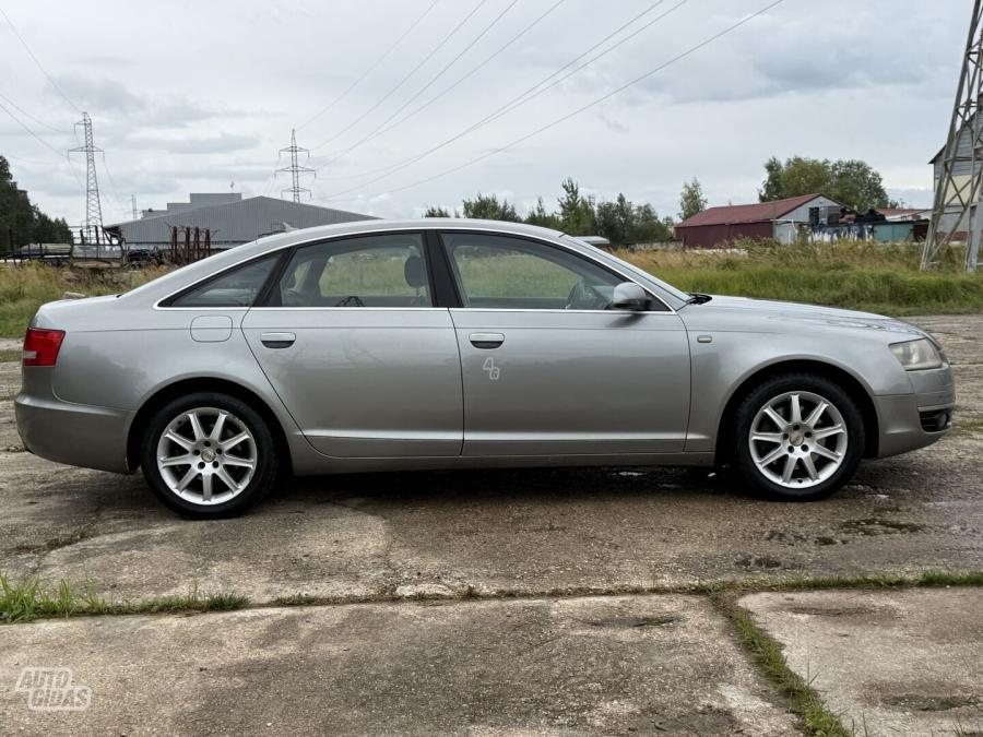 Pelēks Audi A6 2005 Kauņa, ar dzinēja tilpumu 3.00 L un nobraukumu 280 tūkst. km par 2000 €, foto 5 vietnē AUTOMOTO.COM.LV