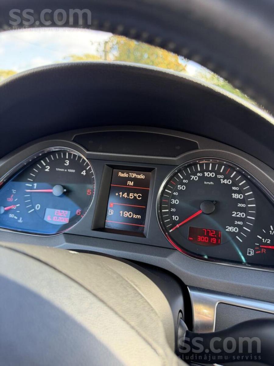 Grey Audi A6 2005 in Ventspils, with an engine capacity of 2.70 L and mileage of 300 thousand km for 2600 €, photo 15 on AUTOMOTO.COM.LV