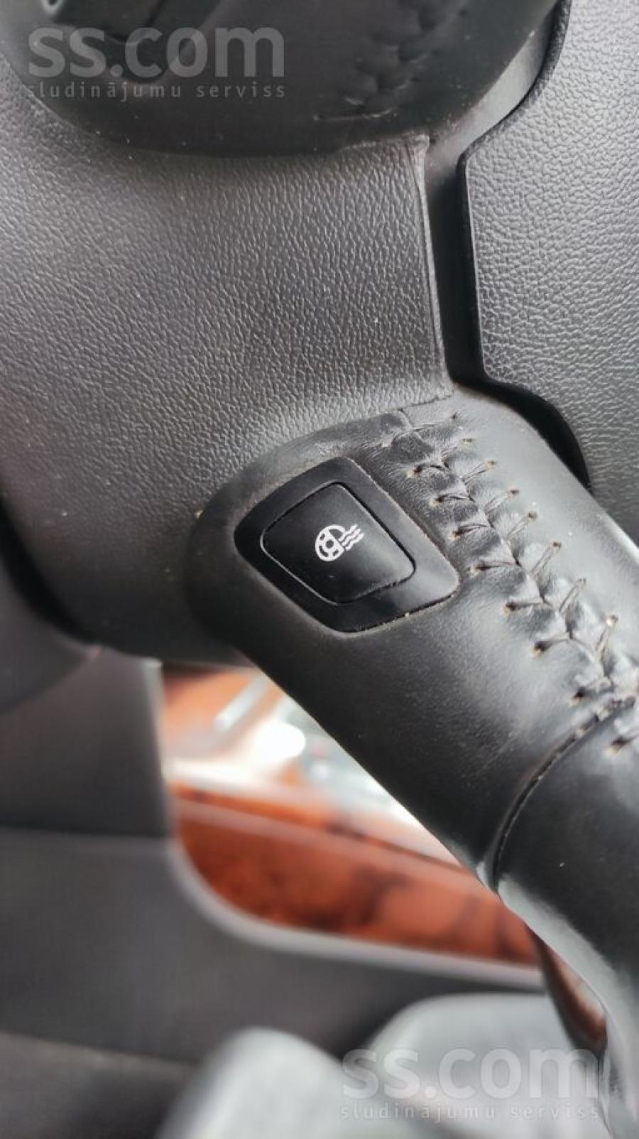 Pelēks Audi A6 2005 Ogre, ar dzinēja tilpumu 3.00 L un nobraukumu 343 tūkst. km par 3000 €, foto 16 vietnē AUTOMOTO.COM.LV