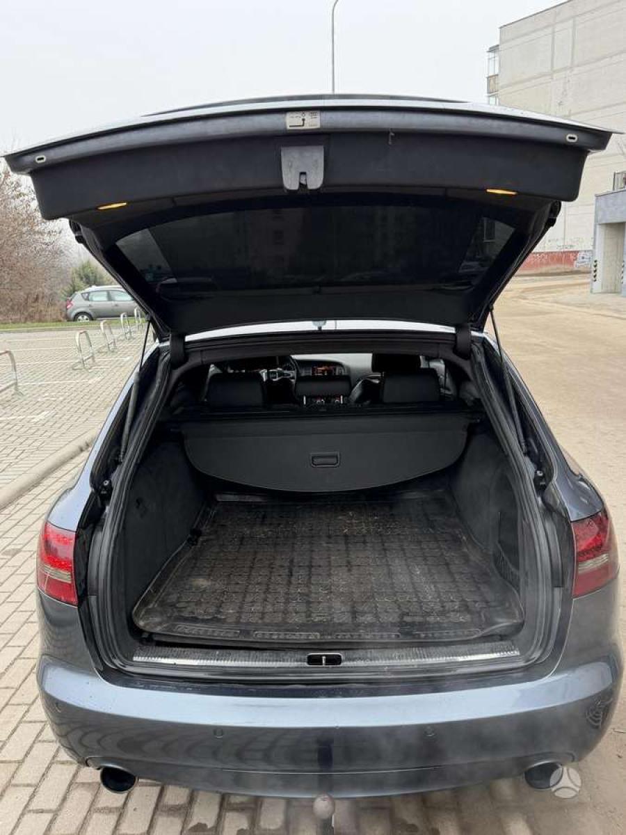 Pelēks Audi A6 2006 Viļņa, ar dzinēja tilpumu 2.70 L un nobraukumu 330 tūkst. km par 3100 €, foto 24 vietnē AUTOMOTO.COM.LV