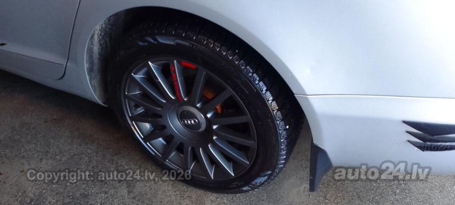 Pelēks Audi A6 2006 Tallina, ar dzinēja tilpumu 0.17 L un nobraukumu 274 tūkst. km par 3200 €, foto 18 vietnē AUTOMOTO.COM.LV