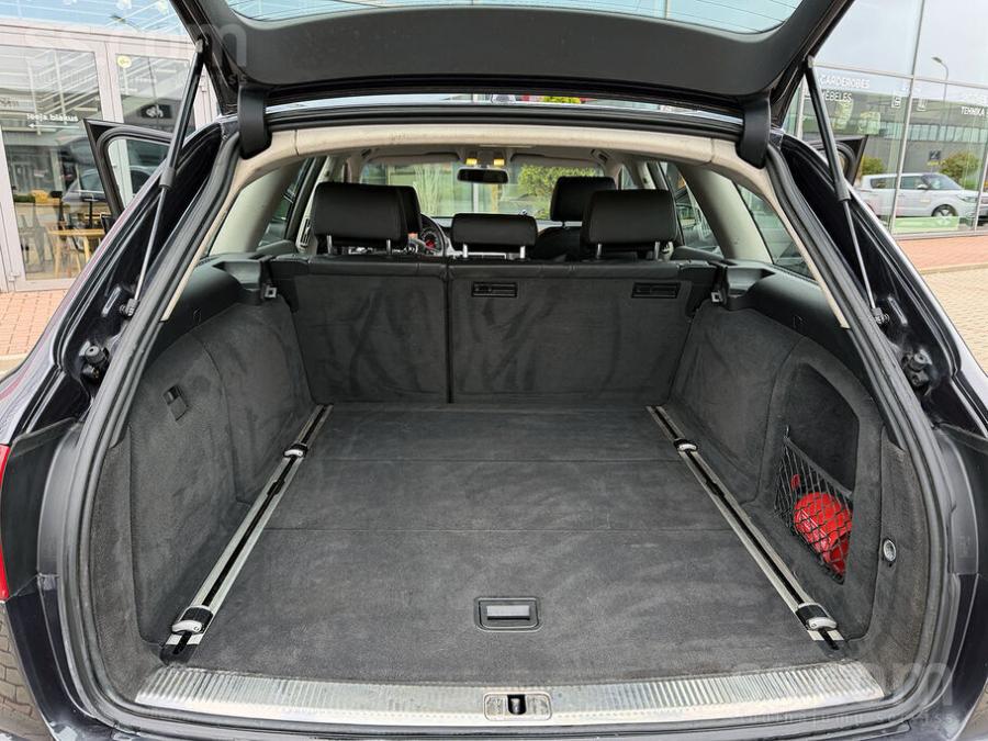 Pelēks Audi A6 2006 Rīga, ar dzinēja tilpumu 2.70 L un nobraukumu 0 tūkst. km par 2000 €, foto 22 vietnē AUTOMOTO.COM.LV