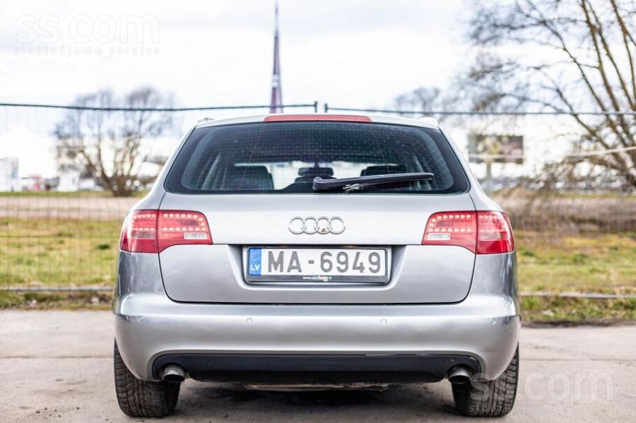 Pelēks Audi A6 2006 Rīga, ar dzinēja tilpumu 3.00 L un nobraukumu 300 tūkst. km par 4790 €, foto 9 vietnē AUTOMOTO.COM.LV