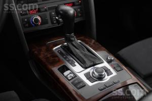 Pelēks Audi A6 2006 Rīga, ar dzinēja tilpumu 3.00 L un nobraukumu 300 tūkst. km par 4790 €, foto 22 vietnē AUTOMOTO.COM.LV