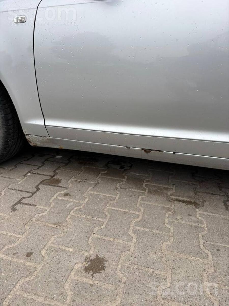 Grey Audi A6 2006 in Jelgava, with an engine capacity of 2.00 L and mileage of 335 thousand km for 2690 €, photo 12 on AUTOMOTO.COM.LV