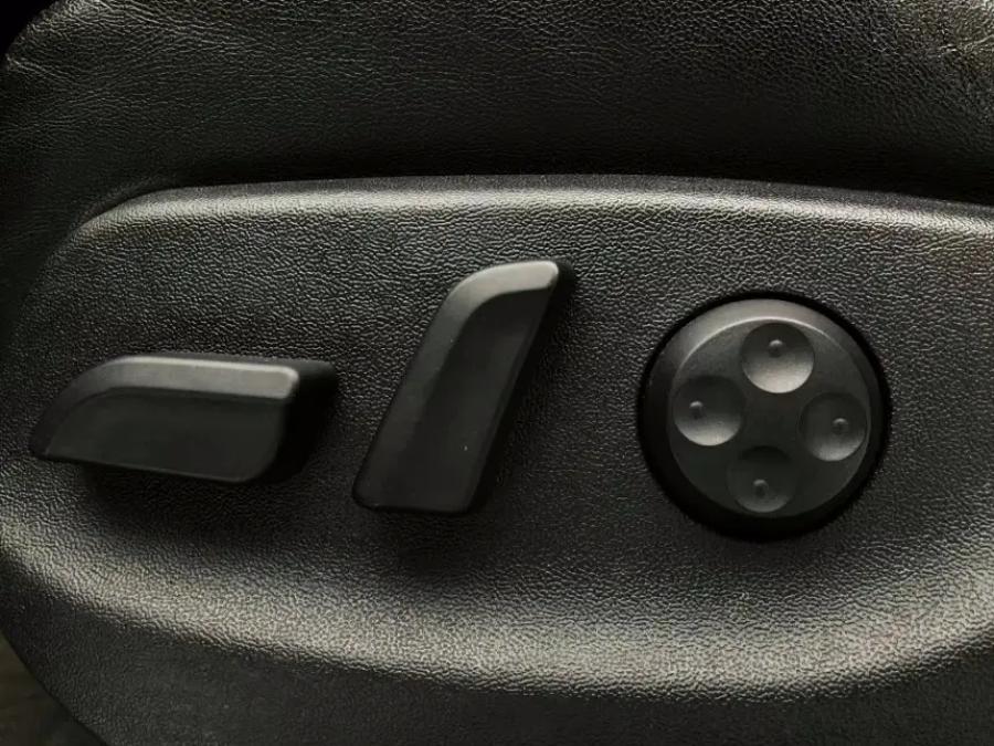 Серый Ауди А6 2006 в Рига, объемом двигателя 3.00 л и пробегом 380 тыс. км за 3990 €, фото 16 на AUTOMOTO.COM.LV