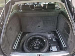 Grey Audi A6 2006 in Marijampole, with an engine capacity of 1.97 L and mileage of 344 thousand km for 2650 €, photo 16 on AUTOMOTO.COM.LV