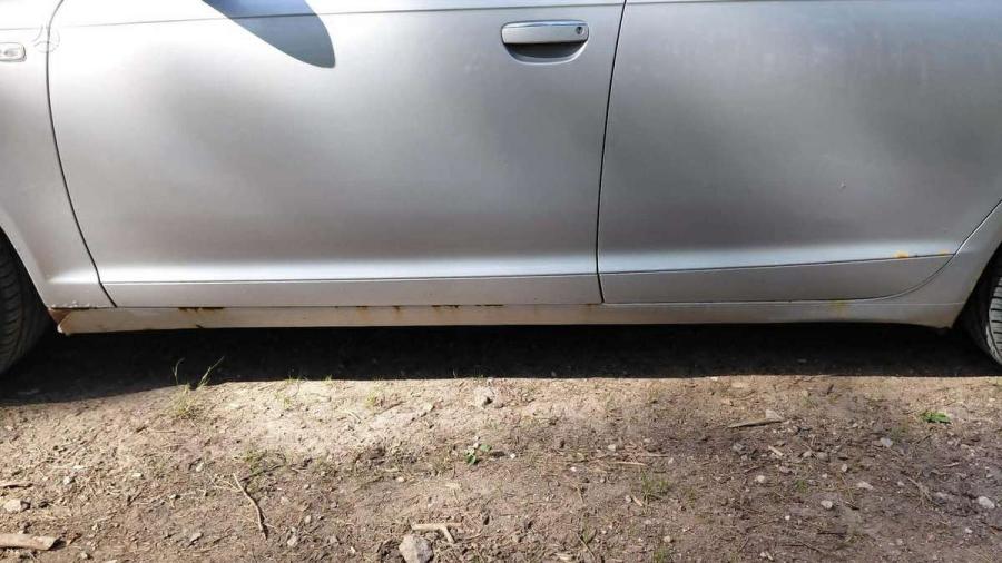 Grey Audi A6 2006 in Vilnius, with an engine capacity of 2.97 L and mileage of 457 thousand km for 1500 €, photo 7 on AUTOMOTO.COM.LV