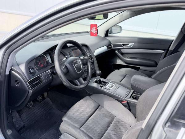 Grey Audi A6 2006 in Vilnius, with an engine capacity of 2.70 L and mileage of 305 thousand km for 1650 €, photo 6 on AUTOMOTO.COM.LV