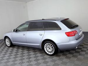 Pelēks Audi A6 2006 Tallina, ar dzinēja tilpumu 3.00 L un nobraukumu 333 tūkst. km par 2499 €, foto 5 vietnē AUTOMOTO.COM.LV