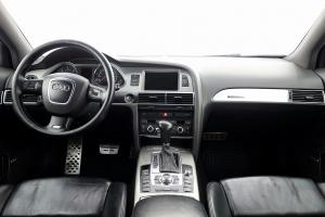 Pelēks Audi A6 2006 Tallina, ar dzinēja tilpumu 3.00 L un nobraukumu 333 tūkst. km par 2499 €, foto 15 vietnē AUTOMOTO.COM.LV