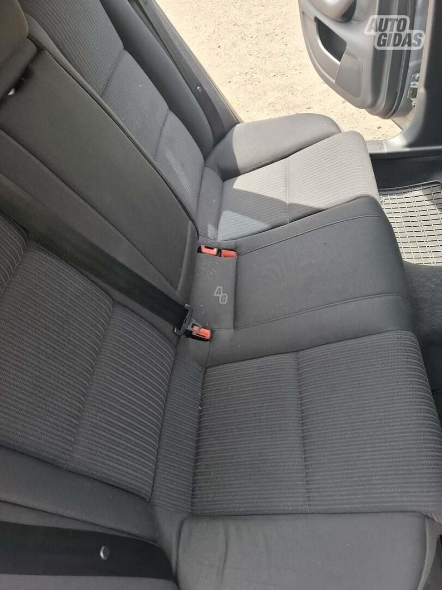 Pelēks Audi A6 2006 Marijampole, ar dzinēja tilpumu 2.00 L un nobraukumu 453 tūkst. km par 1999 €, foto 8 vietnē AUTOMOTO.COM.LV