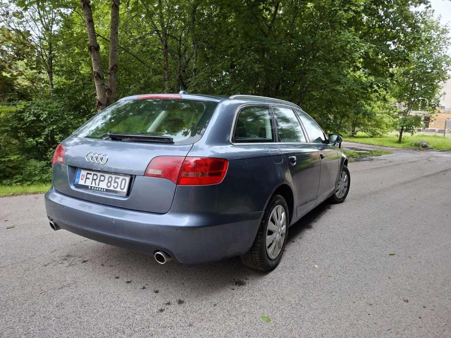 Pelēks Audi A6 2006 Kėdainiai, ar dzinēja tilpumu 2.40 L un nobraukumu 450 tūkst. km par 1750 €, foto 4 vietnē AUTOMOTO.COM.LV